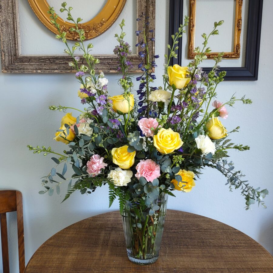 Shop Emmett Floral💐Or Create Your Flower Bouquet With Us